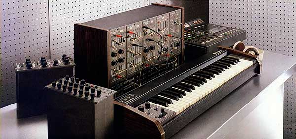 proun.net - ROLAND System 100M